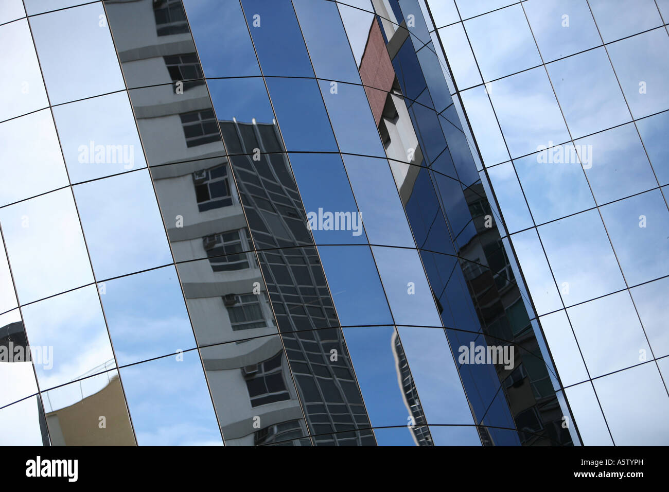 Graphic reflections hi-res stock photography and images - Alamy
