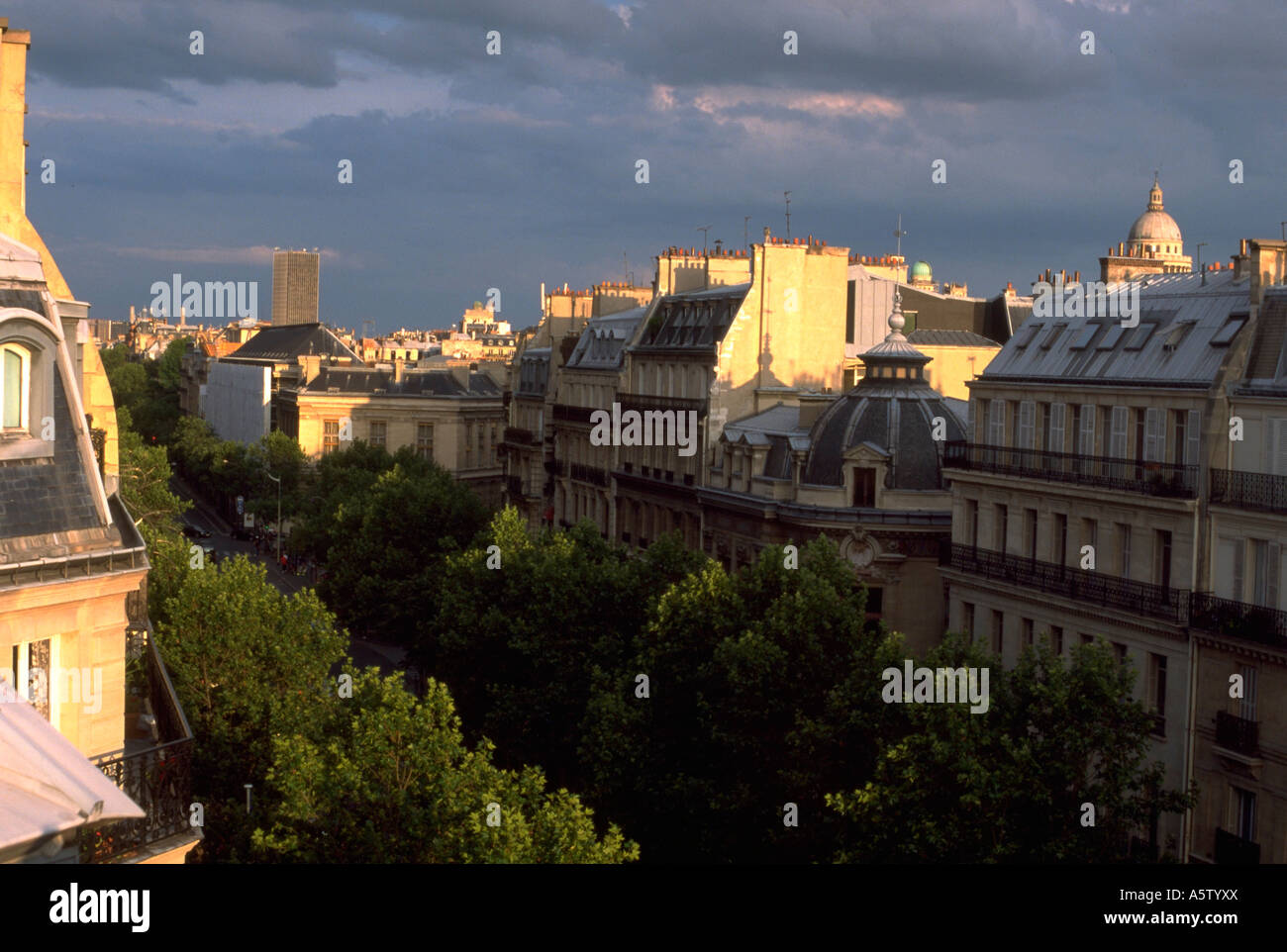 French Classical Architecture High Resolution Stock Photography and ...