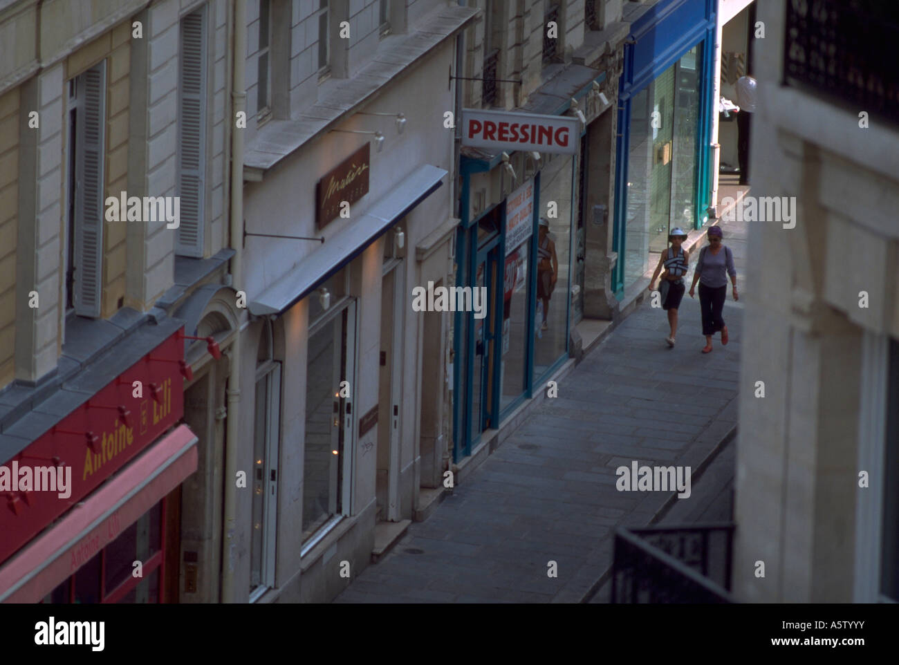Municipal buildings paris hi-res stock photography and images - Alamy