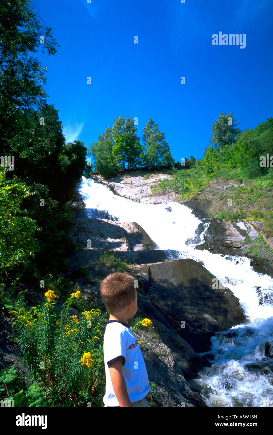 Chute child hi-res stock photography and images - Alamy