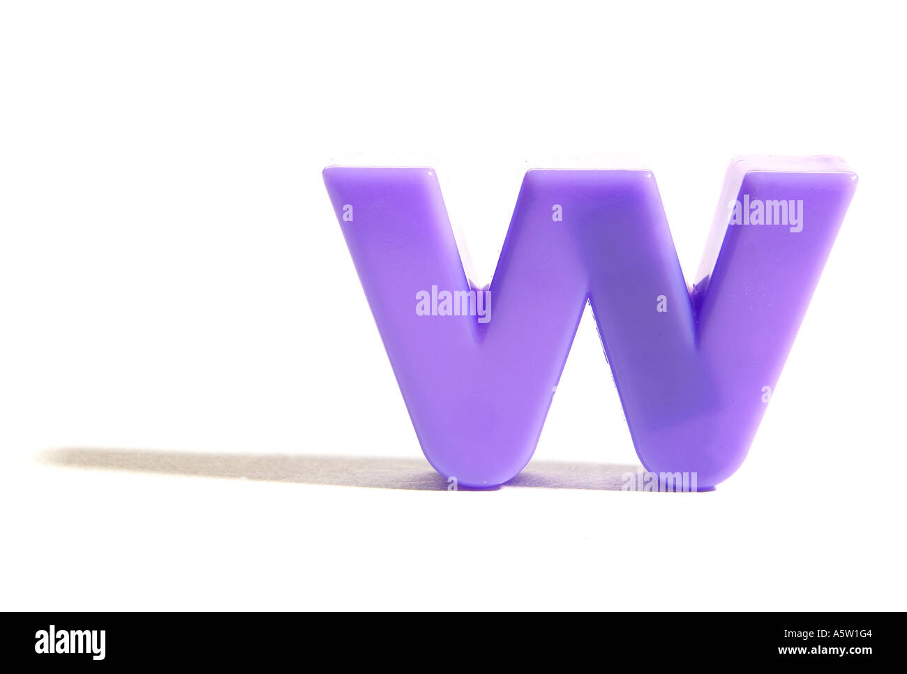 a purple letter w fridge magnet Stock Photo - Alamy