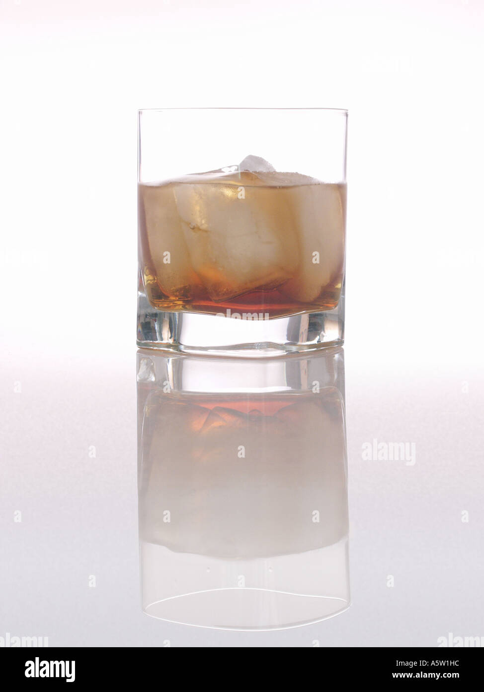 Whisky on the rocks Stock Photo - Alamy