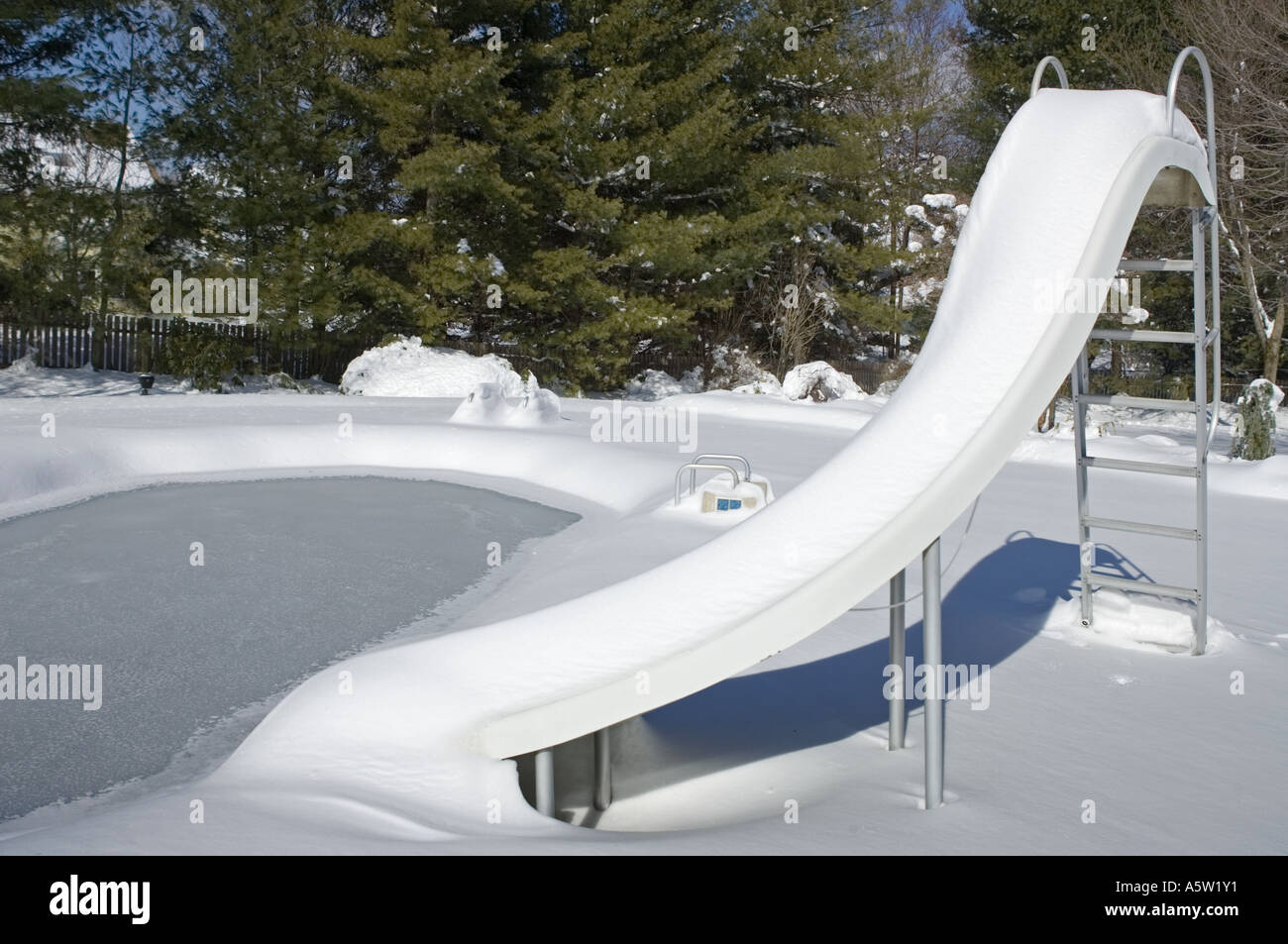 Swimming pool slide backyard hi-res stock photography and images - Alamy