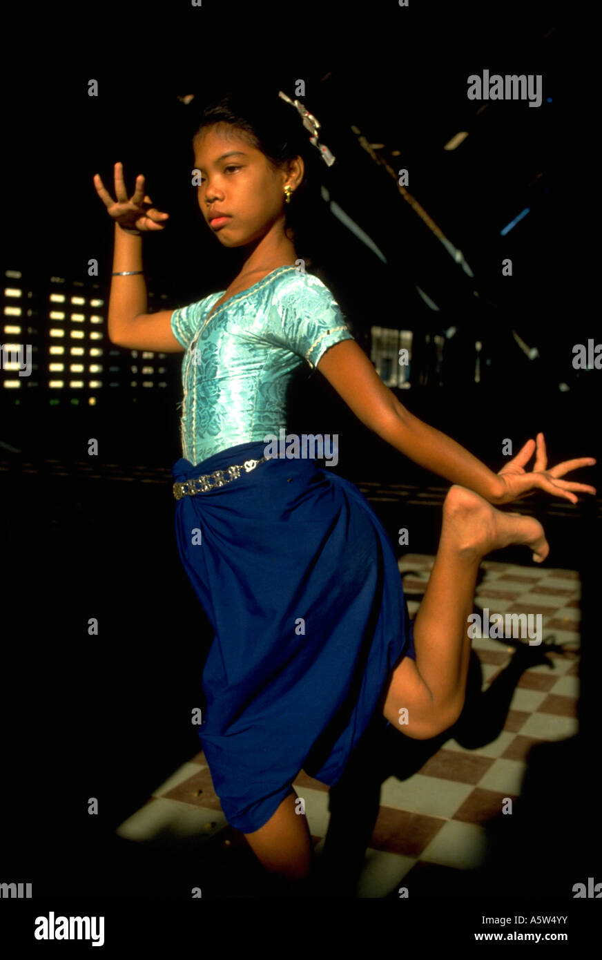 Lark and babies hi-res stock photography and images - Alamy