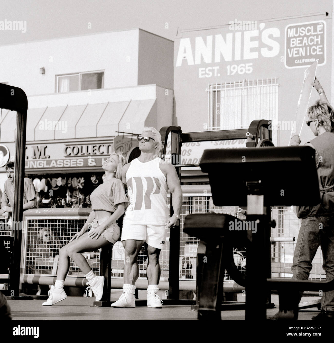 Bodybuilder Tom Platz at Muscle Beach at Venice Beach in Los Angeles in ...