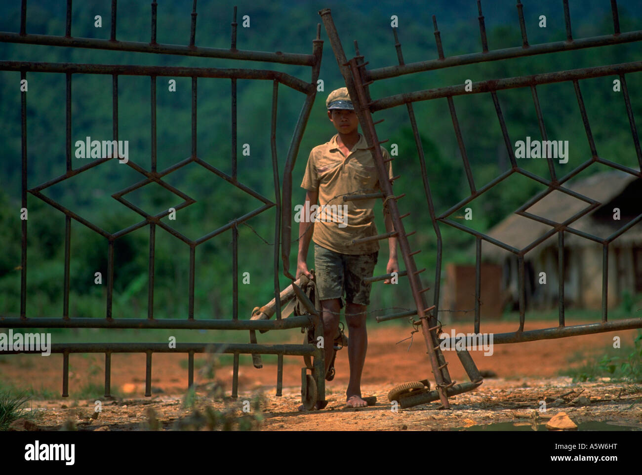 Military gate hi-res stock photography and images - Alamy