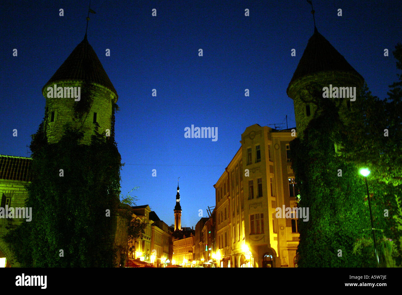 VIRU GATES BY NIGHT, TALLINN OLD TOWN Estonia Stock Photo - Alamy