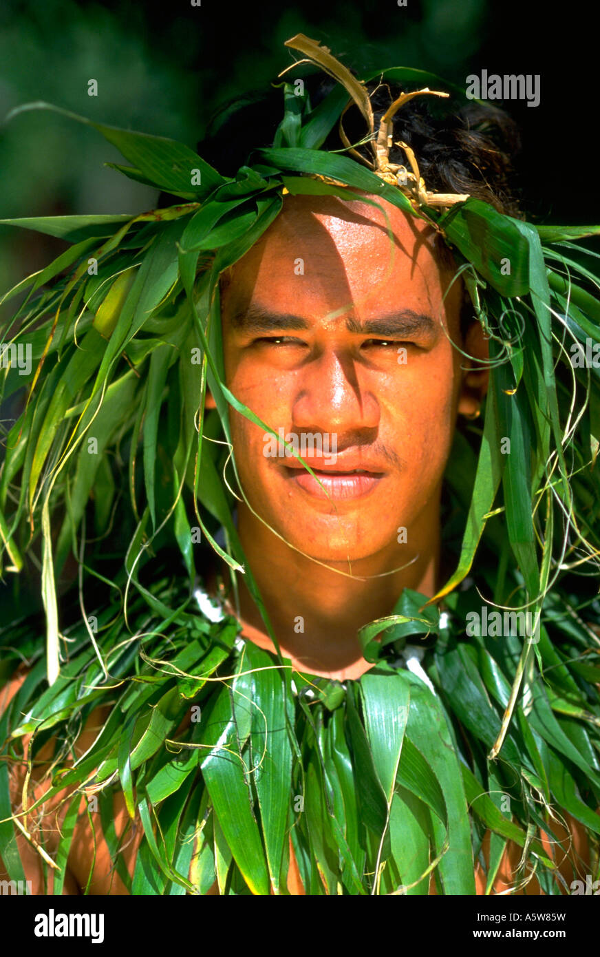 Native islander hi-res stock photography and images - Alamy