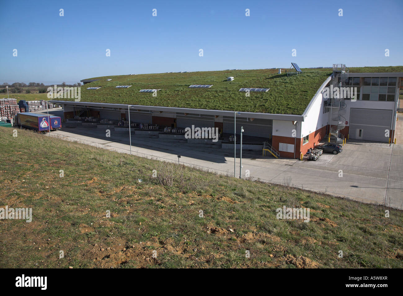 Adnams brewers new distribution centre with grass roof and ...