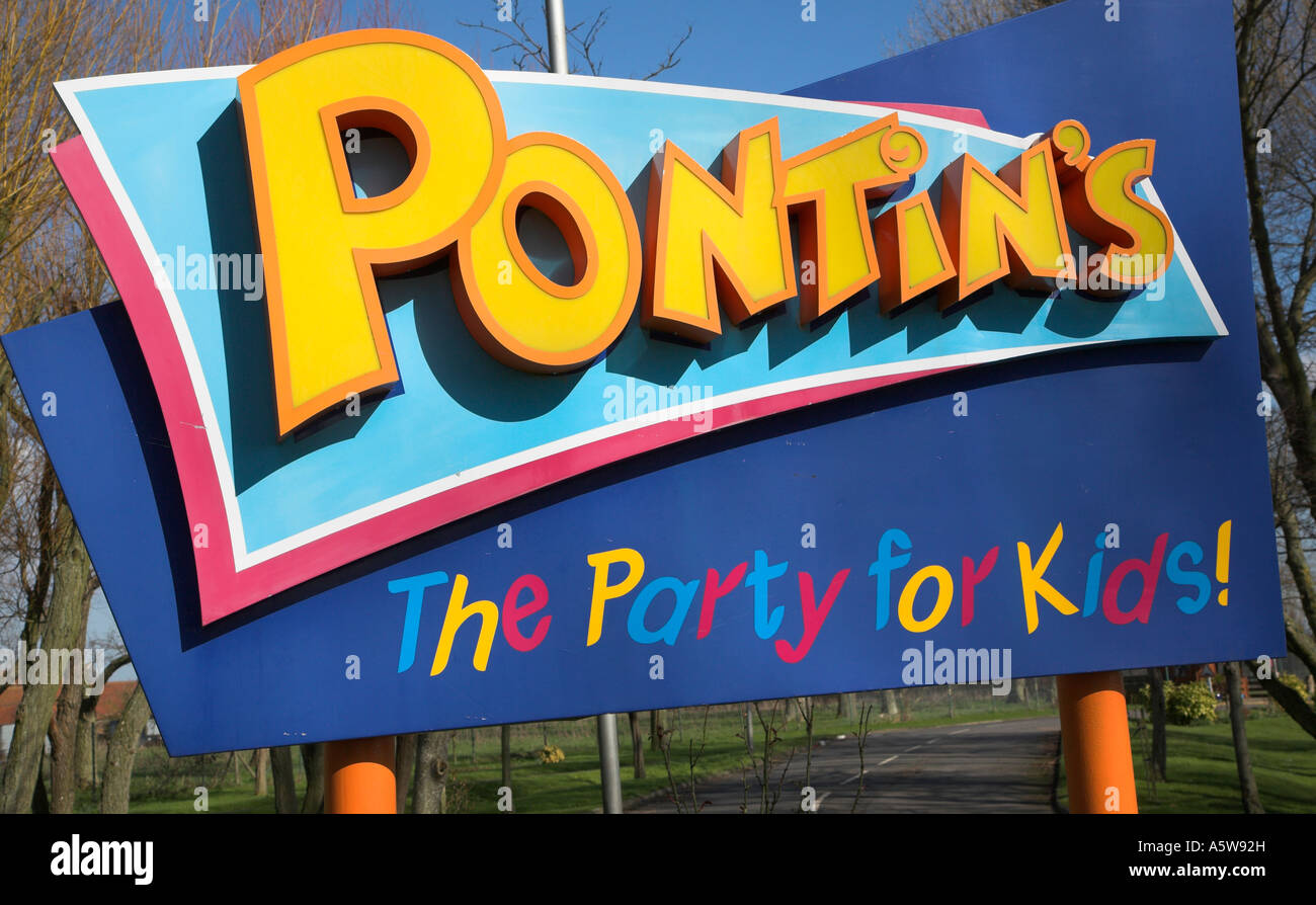 Entrance sign for Pontins holiday camp, Kessingland, Suffolk, England ...