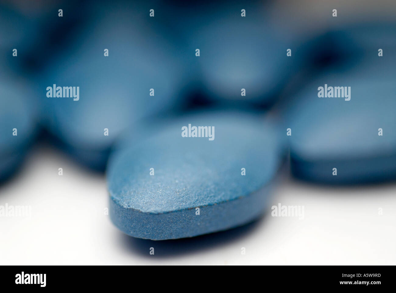 capsules, pills, close, up,drug, healthcare, medical,pharmaceutics ...