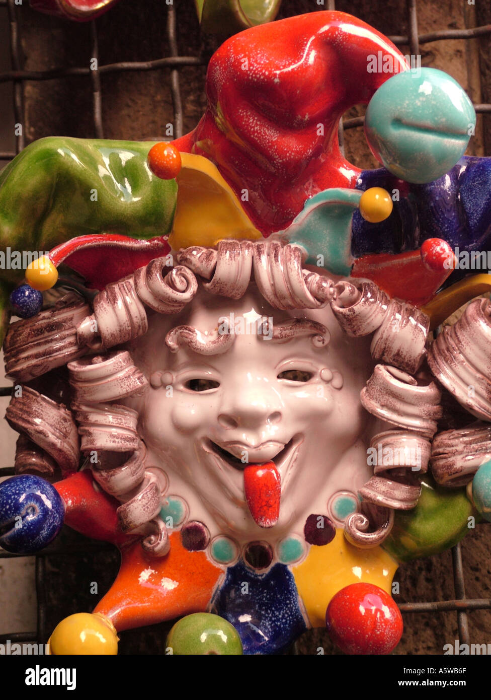 Pottery mask hi-res stock photography and images - Alamy