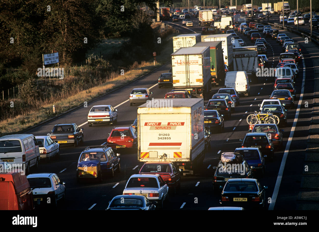 Traffic congestion london england hi-res stock photography and images ...