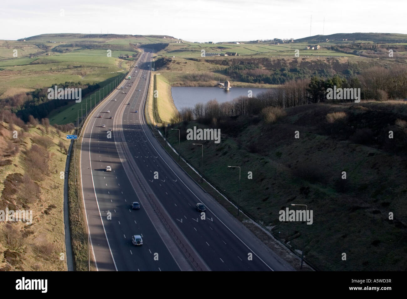 Lorry on m62 motorway hi-res stock photography and images - Alamy