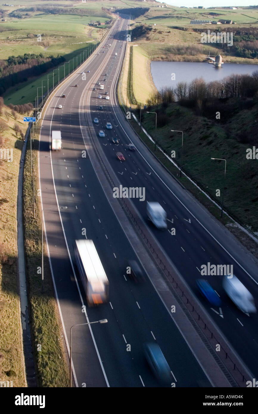 Scammonden dam hi-res stock photography and images - Alamy