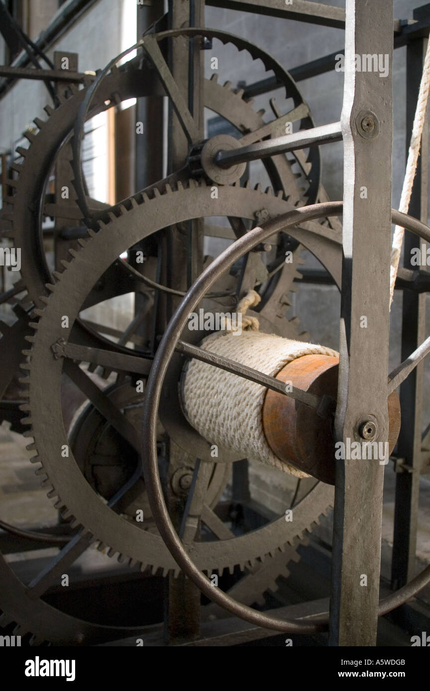 Salisbury cathedral clock hi-res stock photography and images - Alamy