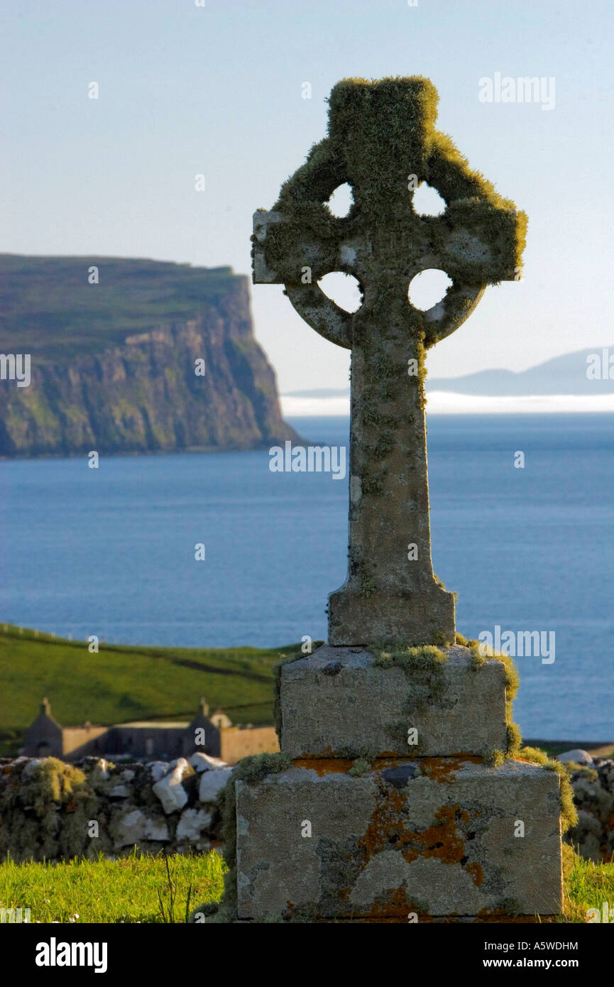 Waternish / Celtic cross Stock Photo - Alamy