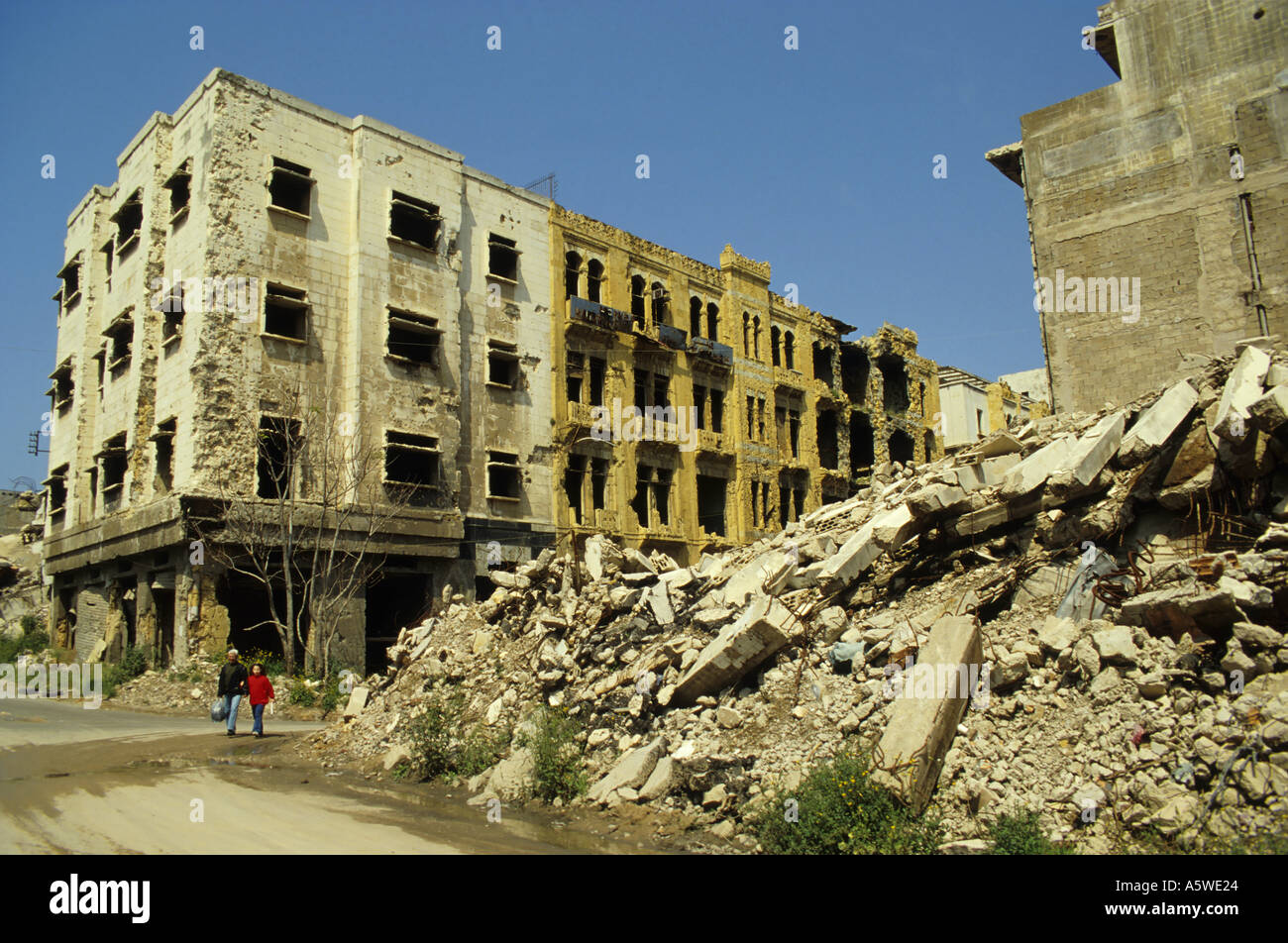 Beirut war damage hi-res stock photography and images - Alamy