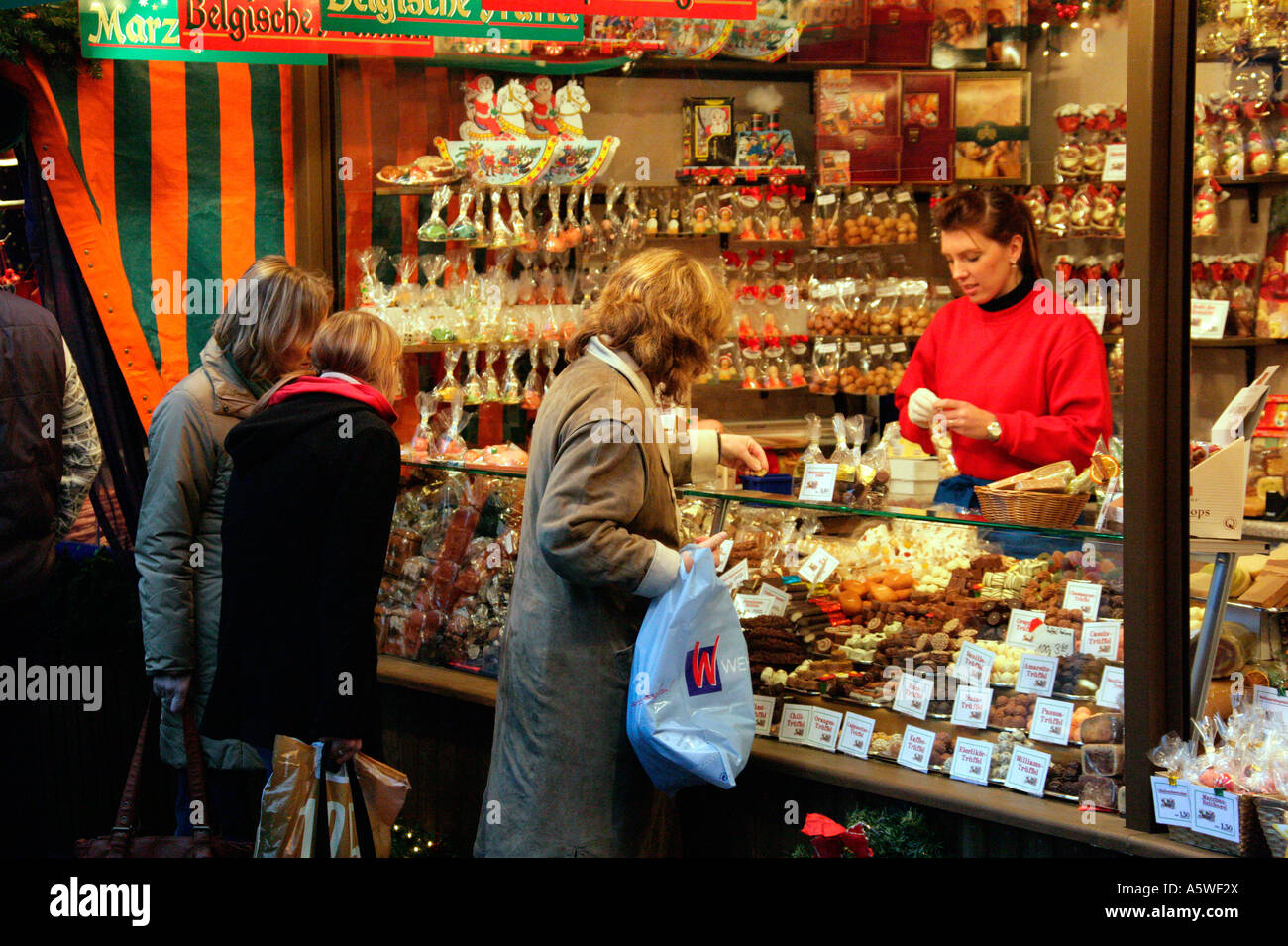 Mainz germany christmas market hi-res stock photography and images - Alamy