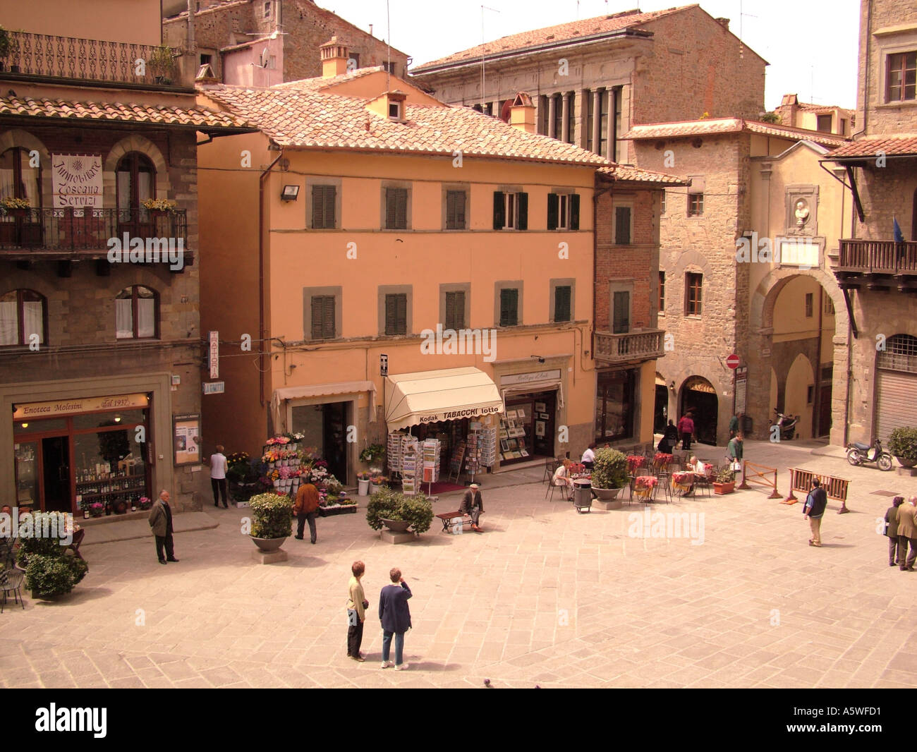 Piazza signorelli cortona tuscany italy hi-res stock photography and ...