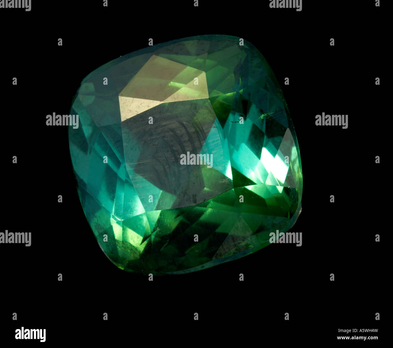 Verdite green mineral hi-res stock photography and images - Alamy