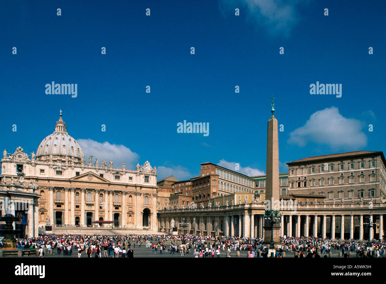 St Peter's Cathedral / Rome Stock Photo - Alamy