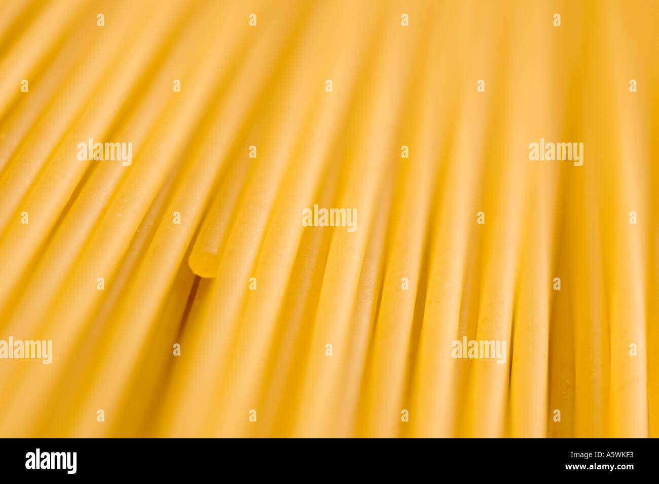 Dynamic spaghetti raw Stock Photo - Alamy