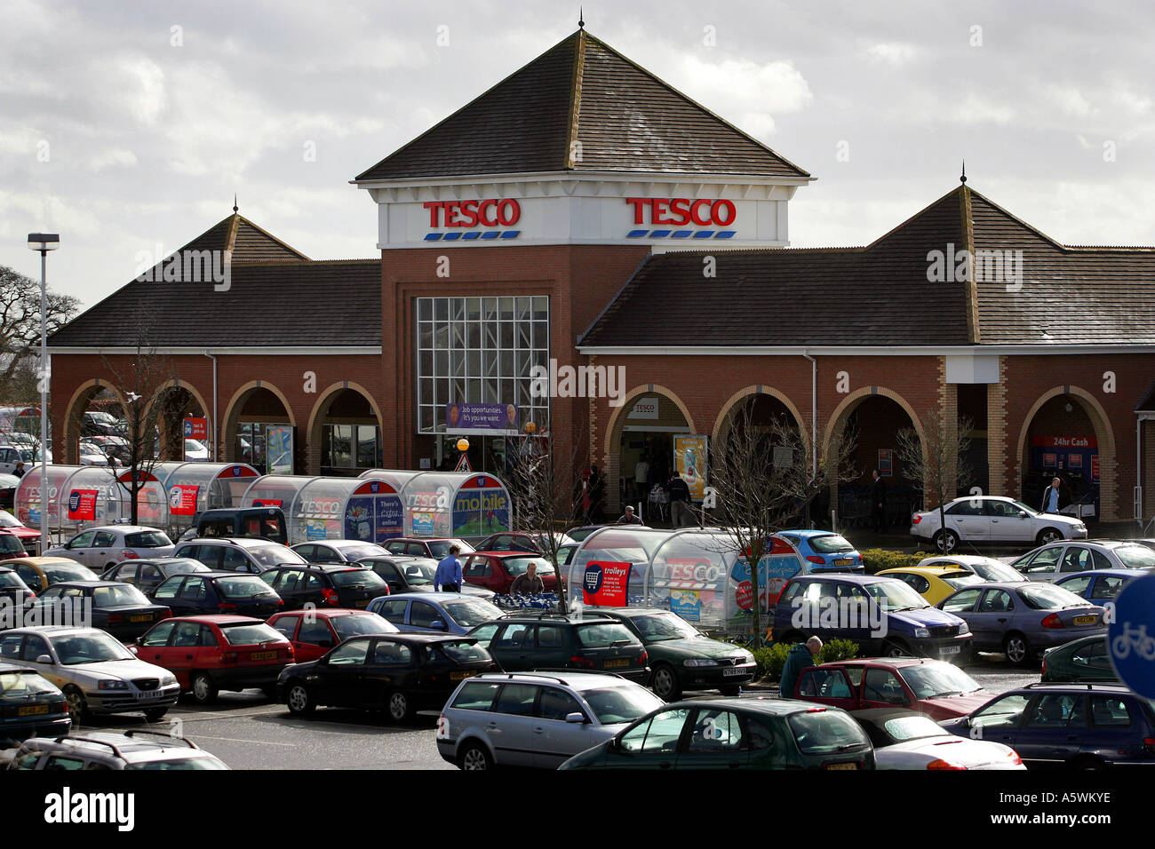 Tesco superstore in Exeter Devon UK Stock Photo - Alamy