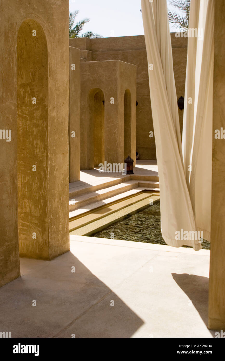 Curtains moving hi-res stock photography and images - Alamy