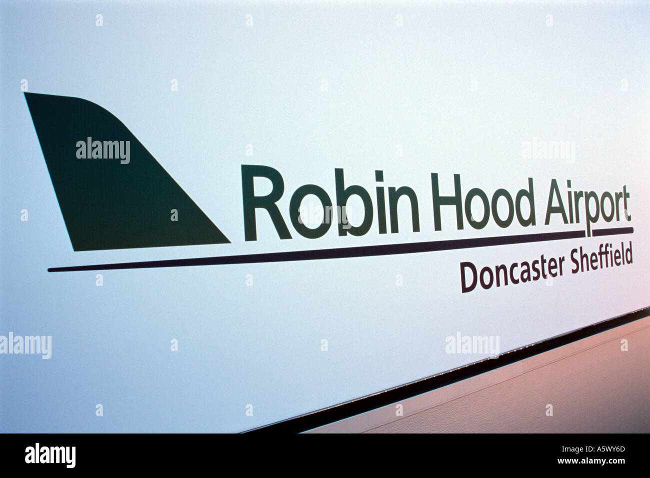 Doncaster sheffield robin hood airport hi-res stock photography and ...