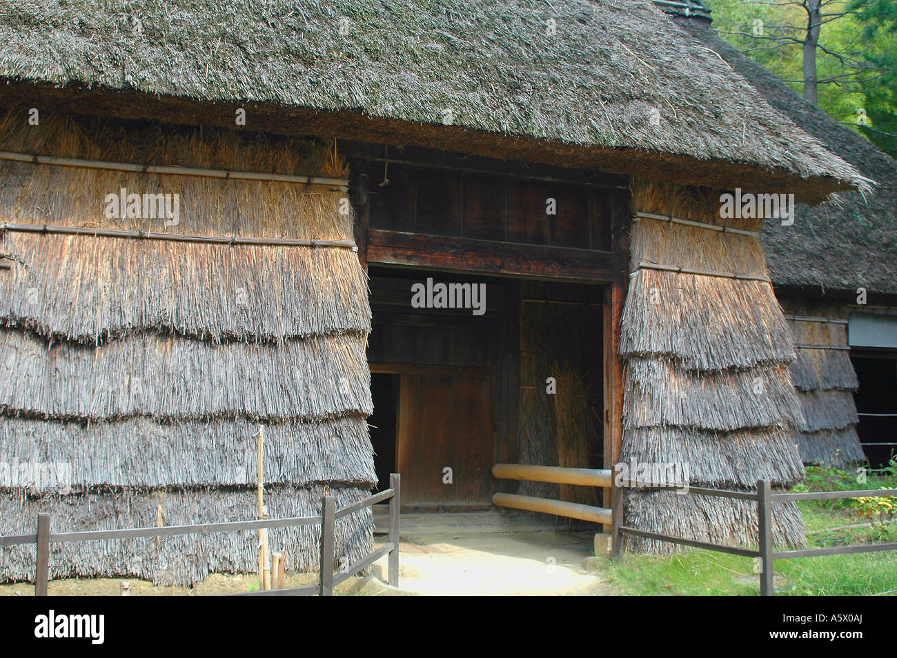 Museum of old japanese farm houses hi-res stock photography and images ...