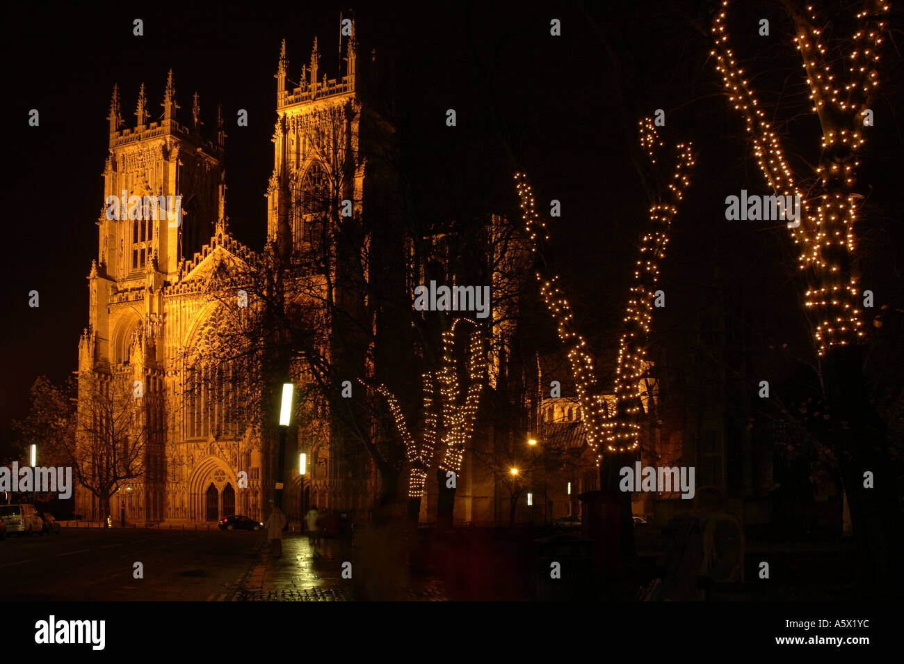 Landmark builing uk hi-res stock photography and images - Alamy