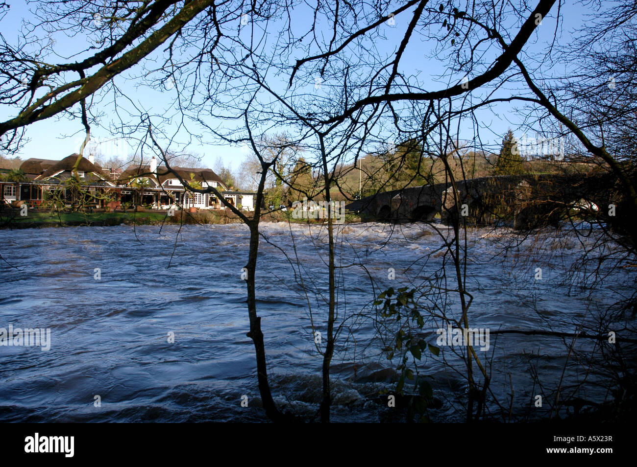 Bickleigh bridge river exe devon hi-res stock photography and images ...