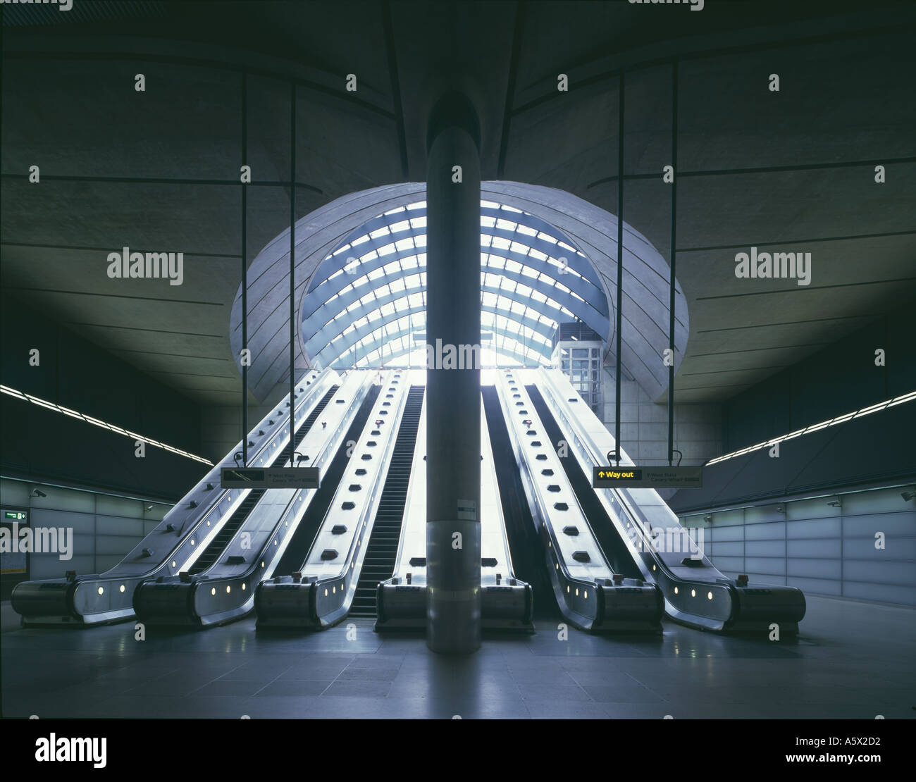 Jubilee line extension hi-res stock photography and images - Alamy