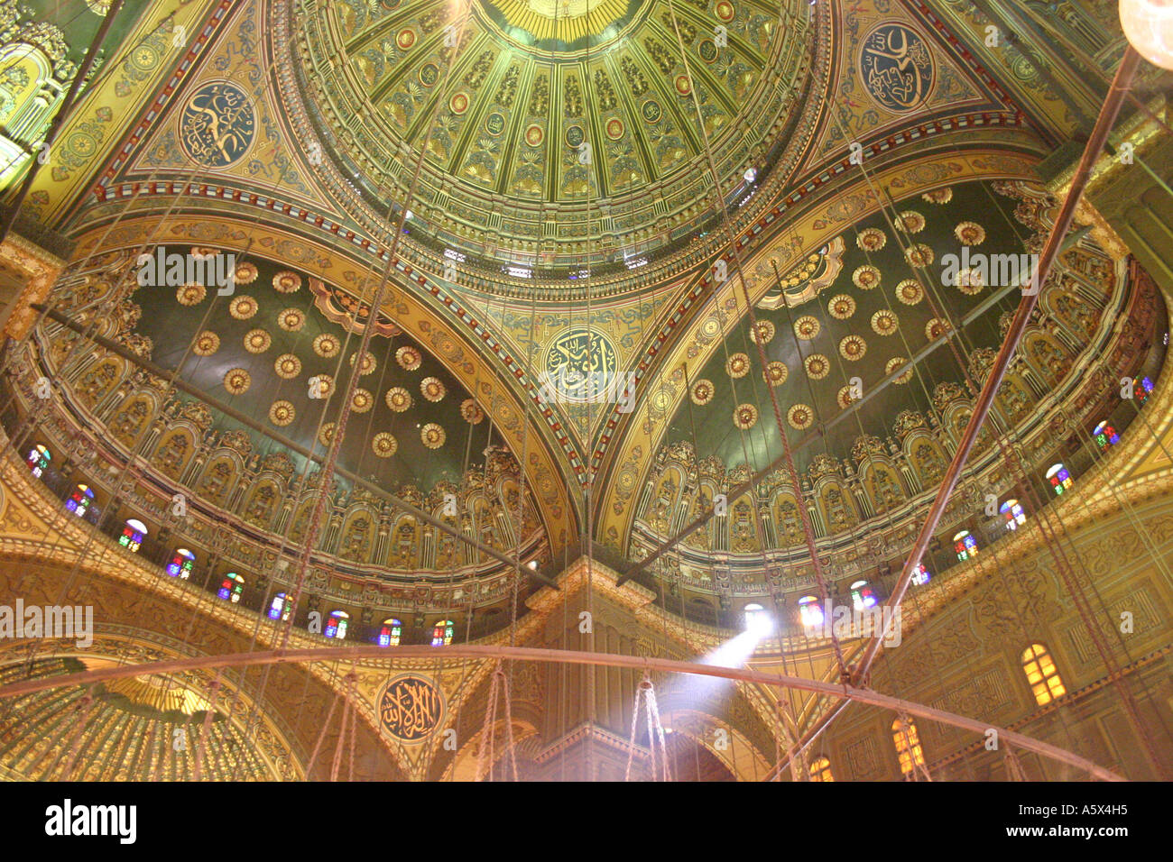 Cairo mosque arabesque hi-res stock photography and images - Alamy
