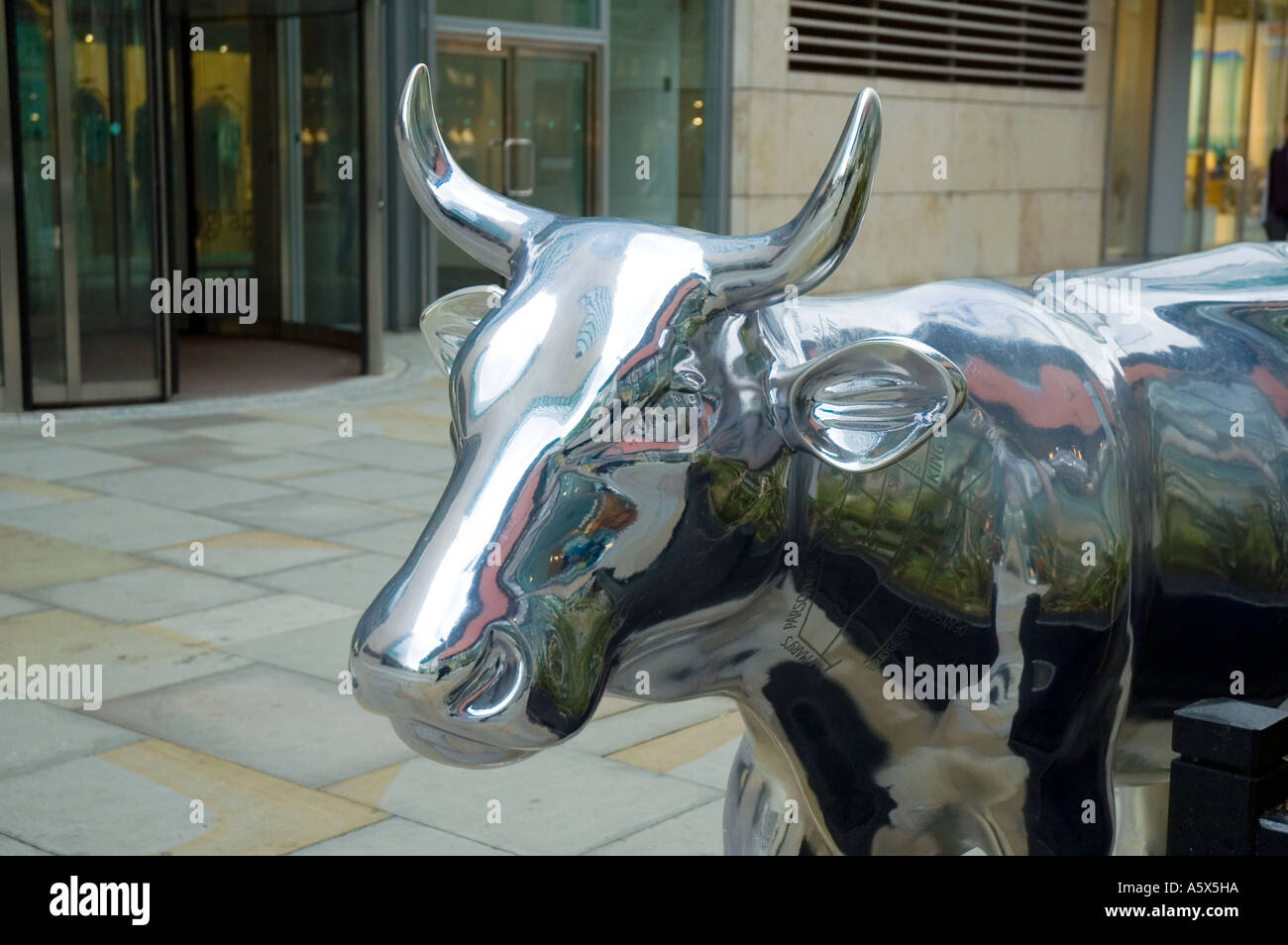 An exhibit of the 2004 Cow Parade, Manchester, UK Stock Photo - Alamy