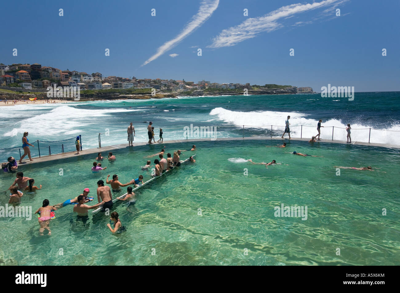Bronte sea baths hi-res stock photography and images - Alamy