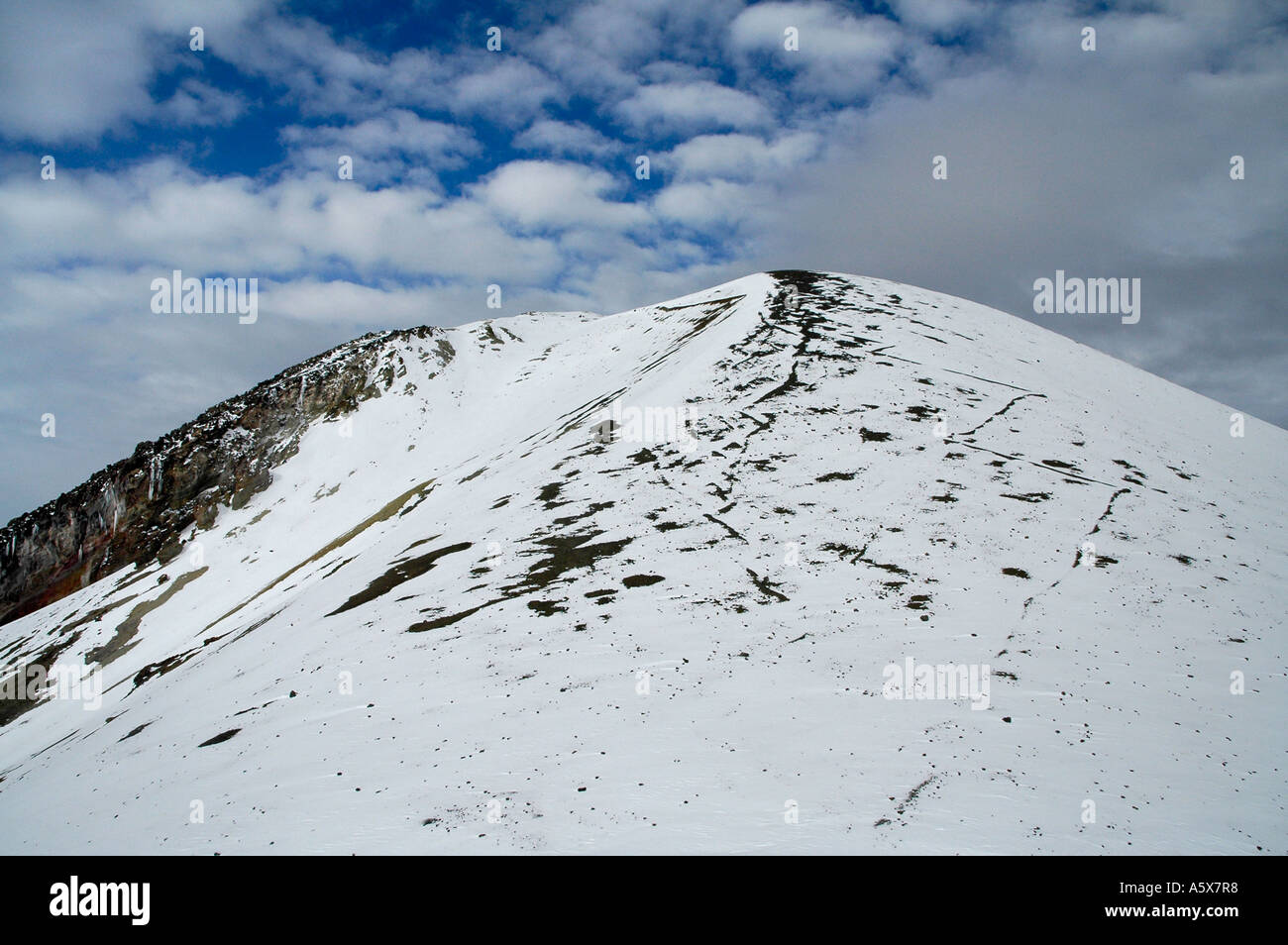 Mount chachani hi-res stock photography and images - Alamy