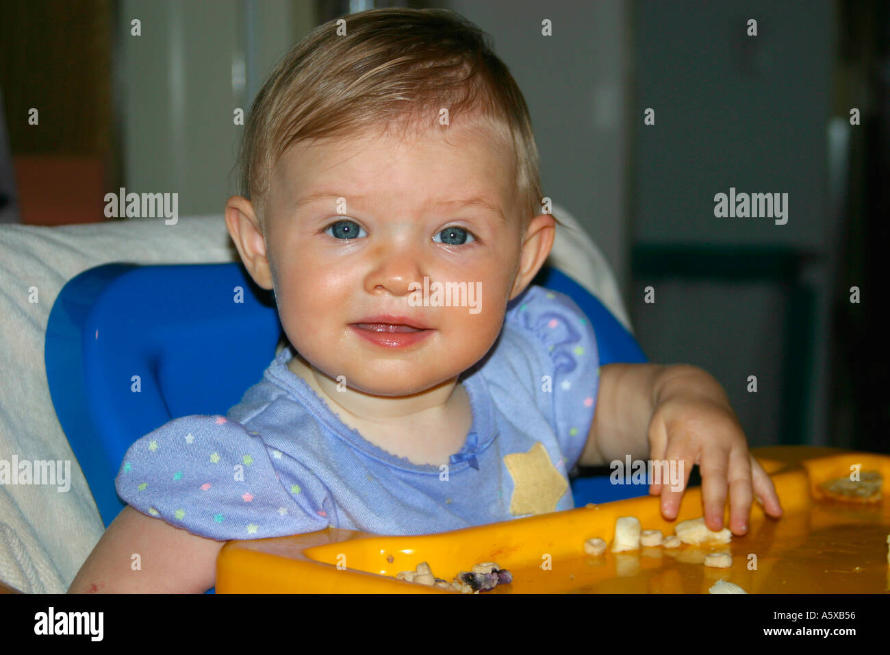 Children eating by herself hi-res stock photography and images - Alamy