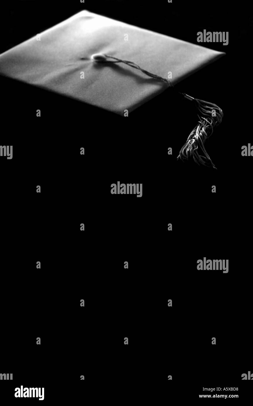 Graduation caps icons hi-res stock photography and images - Alamy