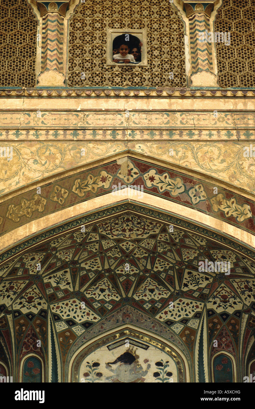 Jali window hi-res stock photography and images - Alamy