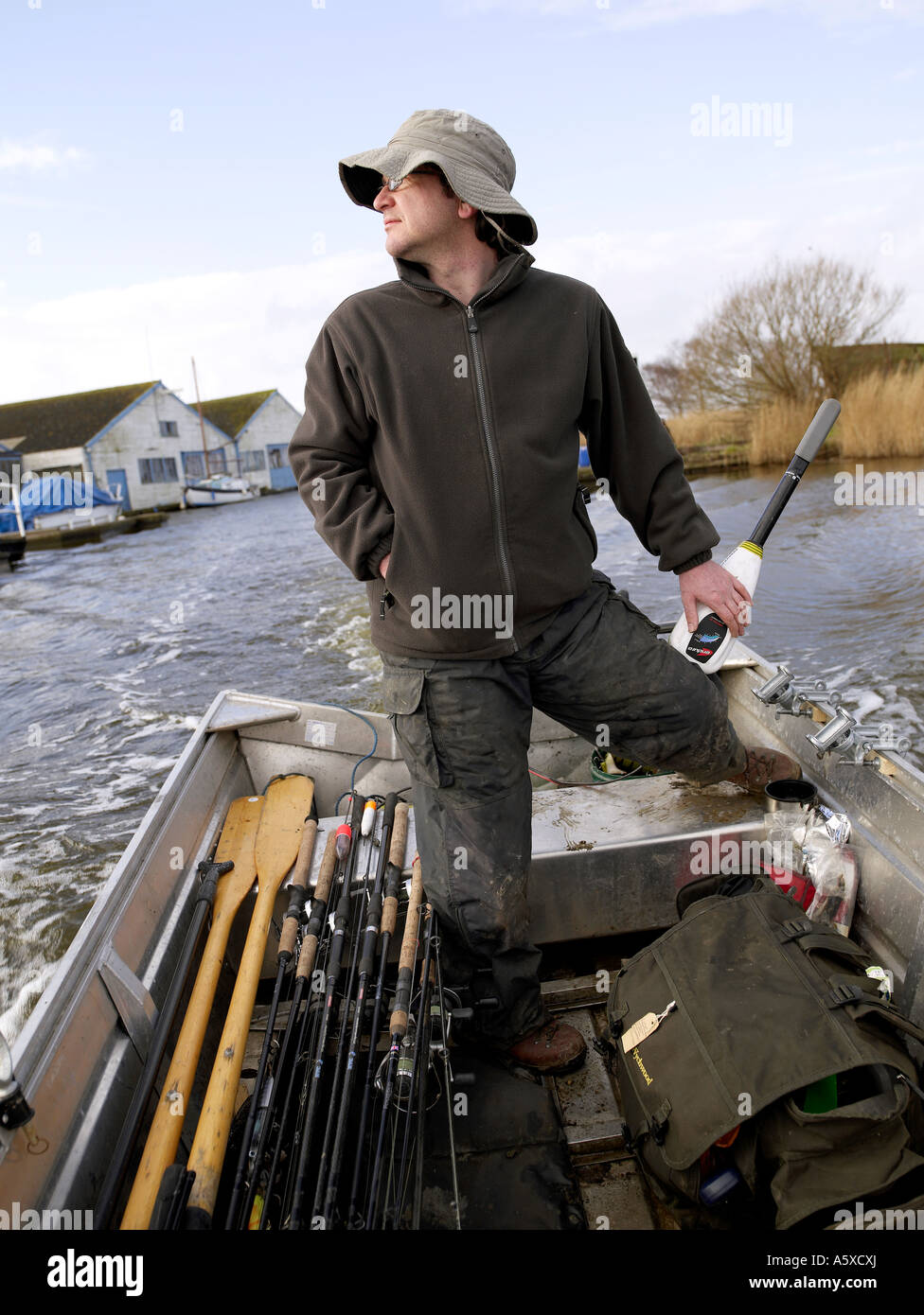 Norfolk broads fishing hi-res stock photography and images - Alamy