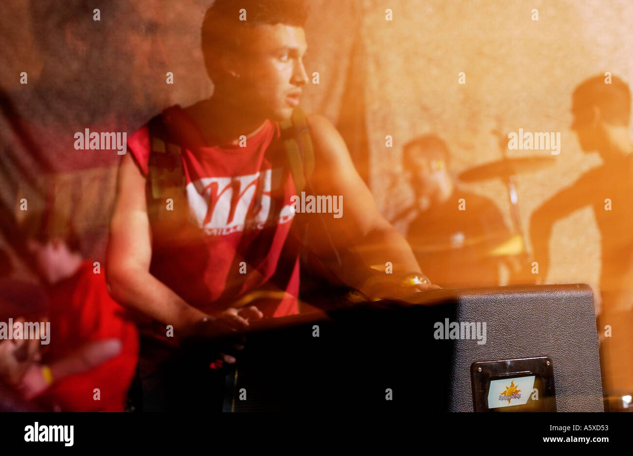 Punk movement hi-res stock photography and images - Alamy