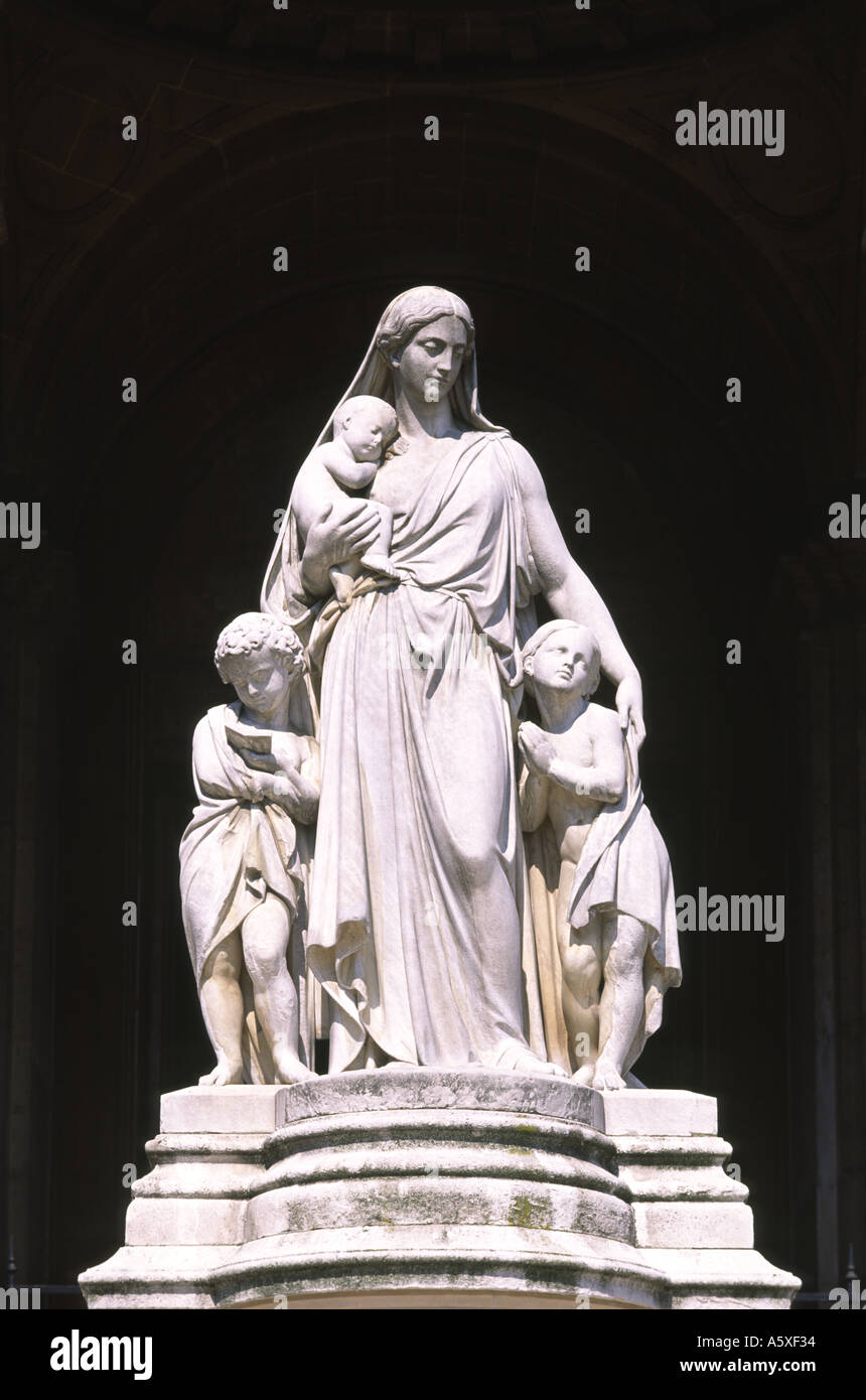 Statue Sainte Trinite Paris France Stock Photo - Alamy