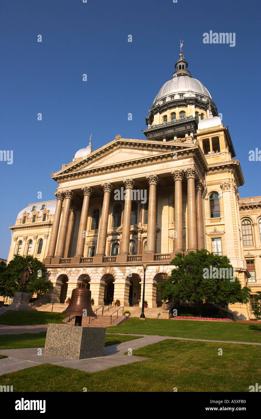 ILLINOIS Springfield State Capitol building west side view columns and ...