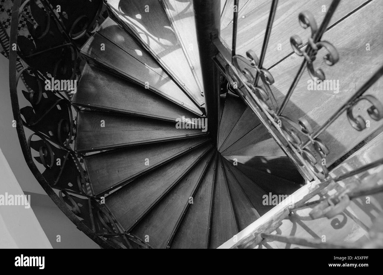 Steps stairs pattern texture looking down vertigo elegant curves ...