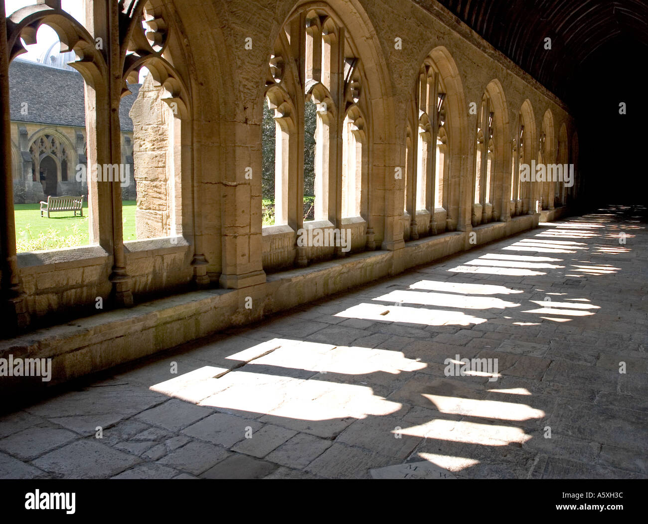 New College - Cloister - Oxford Stock Photo - Alamy