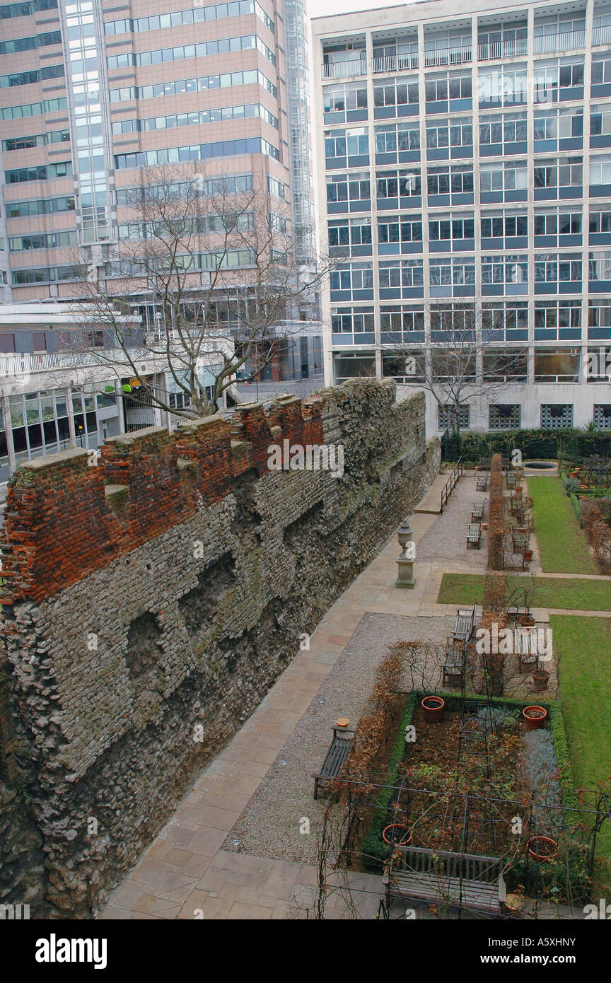 Saint alphage hi-res stock photography and images - Alamy