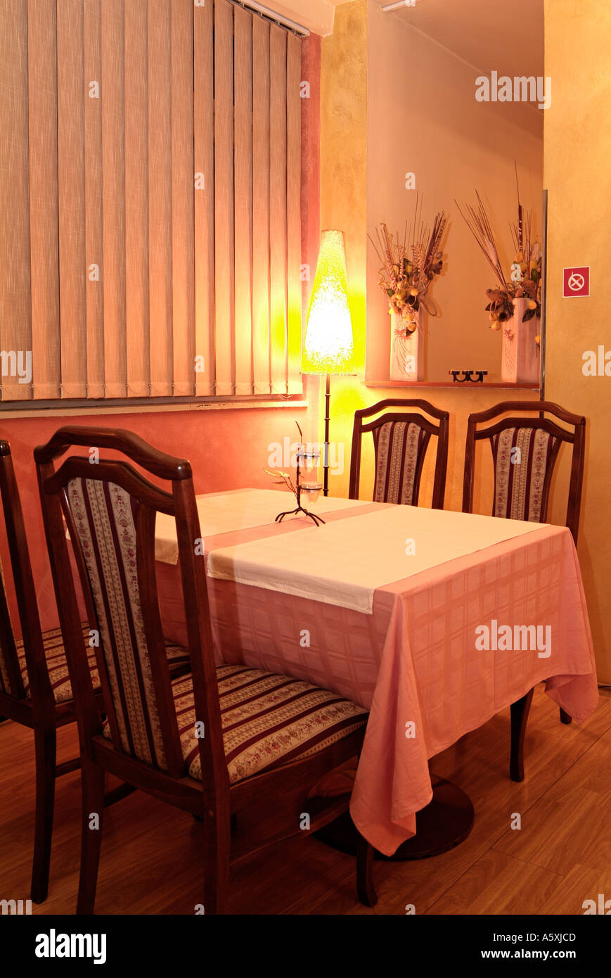 Restaurant Dining Table Stock Photo - Alamy