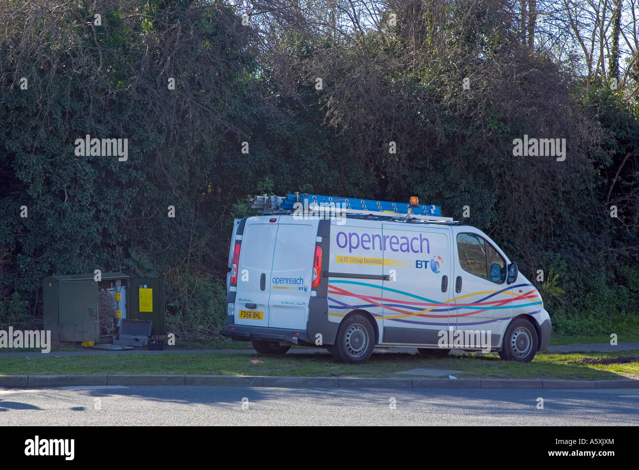 Bt openreach cabinet hi-res stock photography and images - Alamy